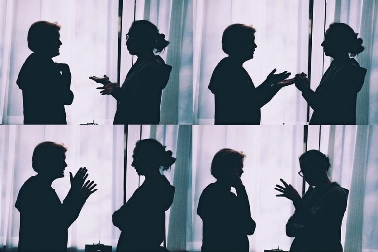 「argue」「discuss」「debate」など “議論する” 表現の違いについて | Kannon English